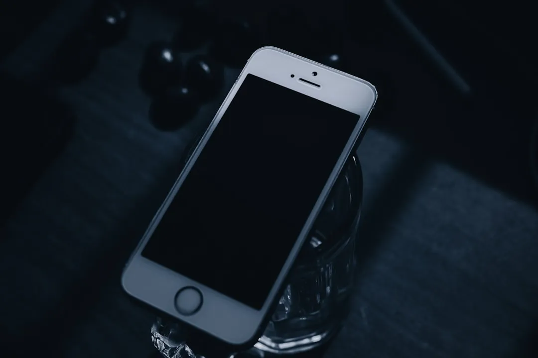 iOS 18 Slow Charger Warning: Fix iPhone Charging in 60s